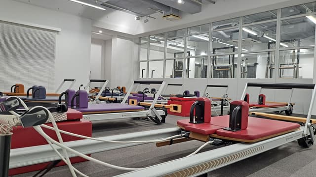 Sky Pilates Tokyo 表参道店 / 東京都渋谷区 / 東京メトロ 銀座線・半蔵門線 表参道駅 | GYYM (都度利用サービス)