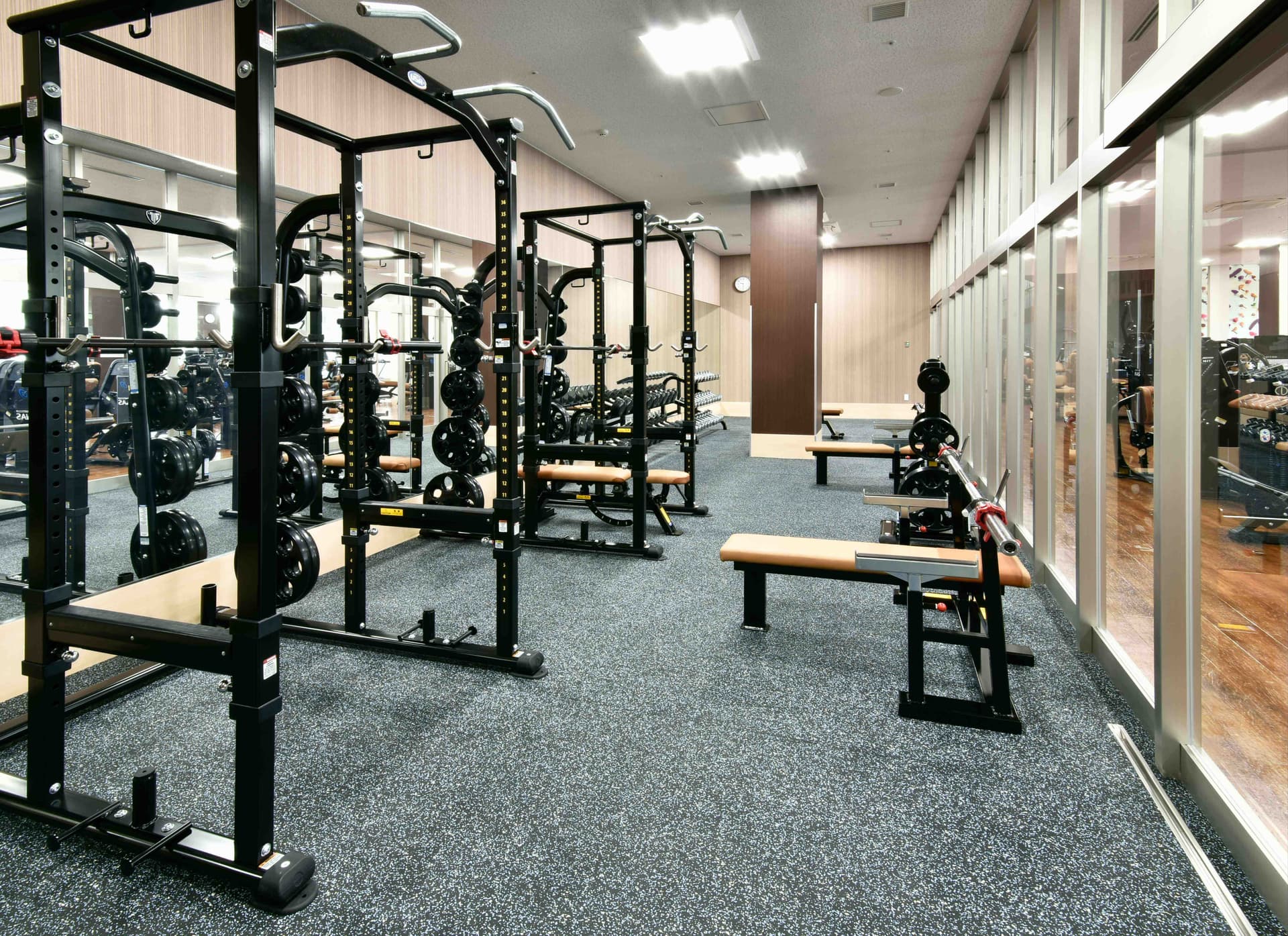 スポーツクラブNAS高尾 / 東京都八王子市 / 高尾駅 | GYYM (都度利用サービス)